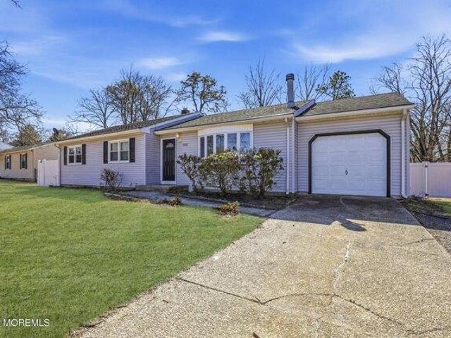 house with 3 bedroom, Toms River NJ DS102779807