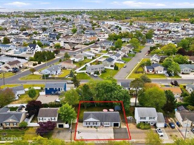 house with 3 bedroom, Toms River NJ DS103601491