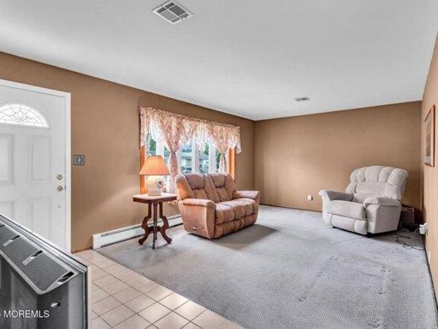 house with 3 bedroom, Toms River NJ ES103666281