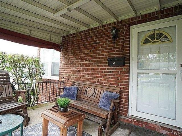 house with 3 bedroom, Tonawanda NY ES103624973