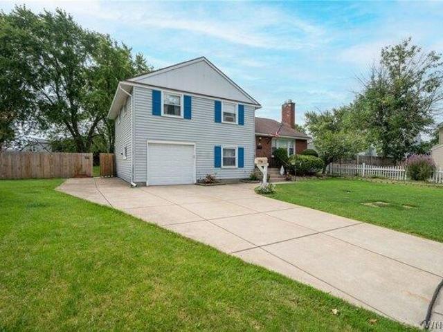 house with 3 bedroom, Tonawanda NY ES105288744