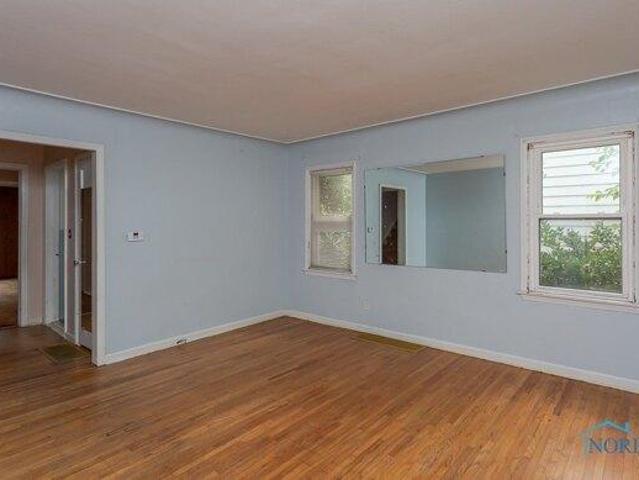 house with 3 bedroom, Toledo OH DS88247488