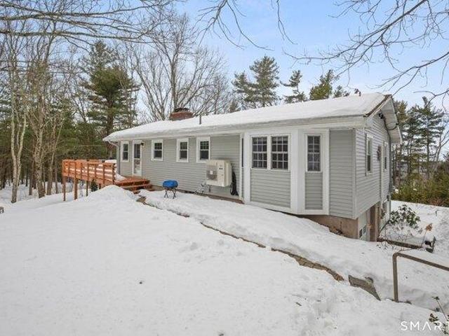 house with 3 bedroom, Tolland CT DLS102345232