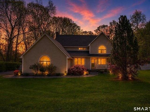 house with 3 bedroom, Tolland CT DS102560526