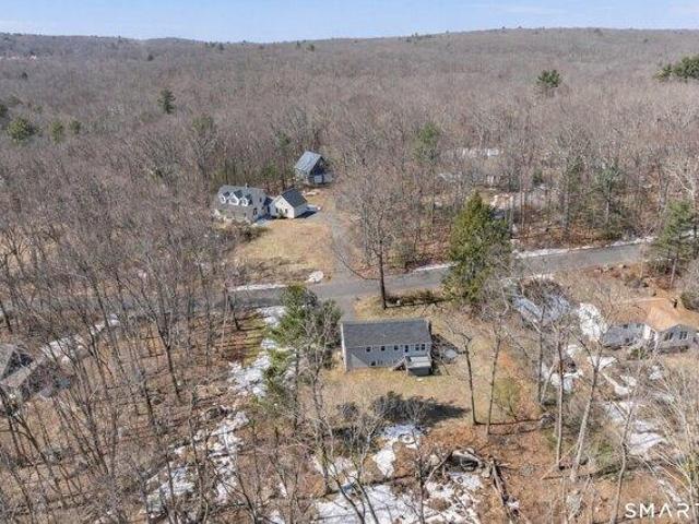 house with 3 bedroom, Tolland CT DS102777486