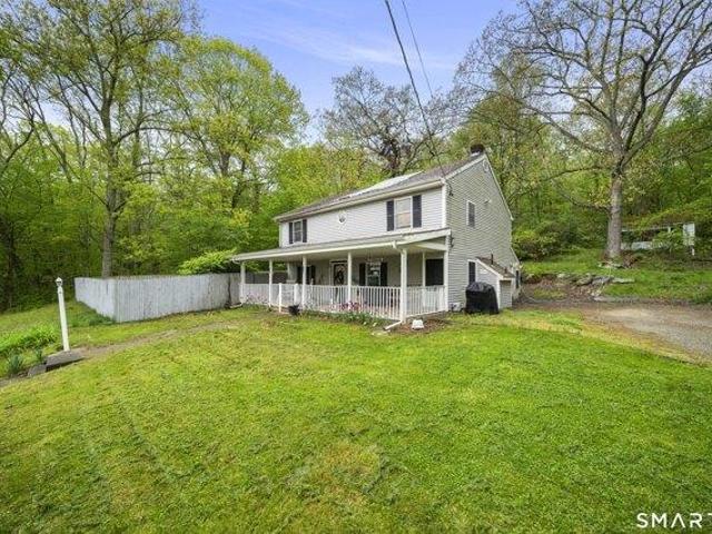 house with 3 bedroom, Tolland CT ES104604013