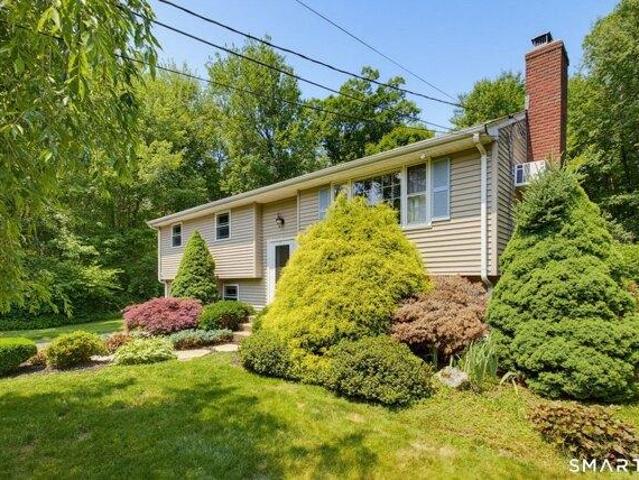 house with 3 bedroom, Tolland CT ES104790352