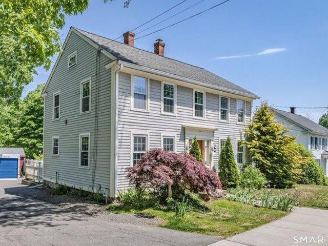house with 3 bedroom, Tolland CT ES104809500