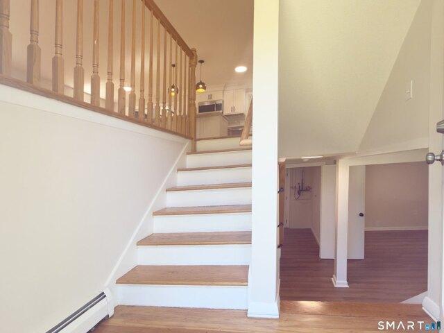 house with 3 bedroom, Tolland CT ES103931017