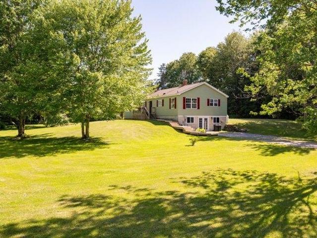 house with 3 bedroom, Topsham ME ES104042287