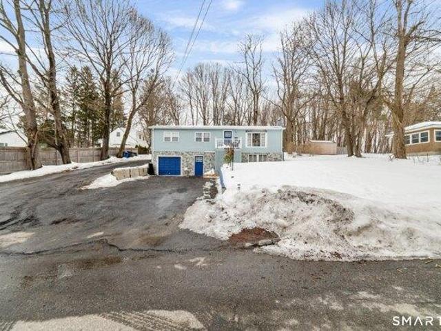 house with 3 bedroom, Torrington CT DLS101658299