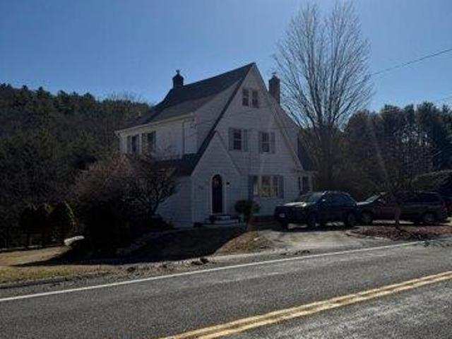 house with 3 bedroom, Torrington CT DLS102256061
