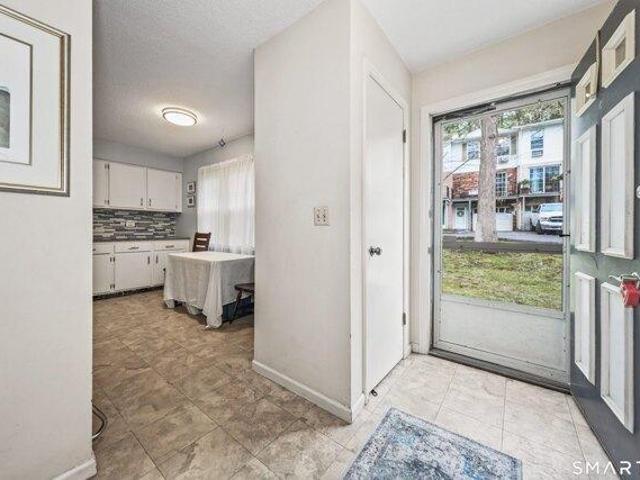 house with 3 bedroom, Torrington CT DLS102595257
