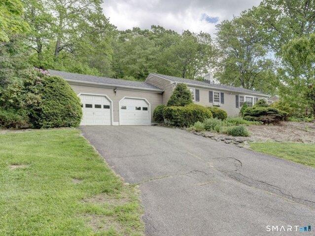house with 3 bedroom, Torrington CT DLS103125355