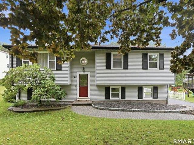 house with 3 bedroom, Torrington CT DS104188336