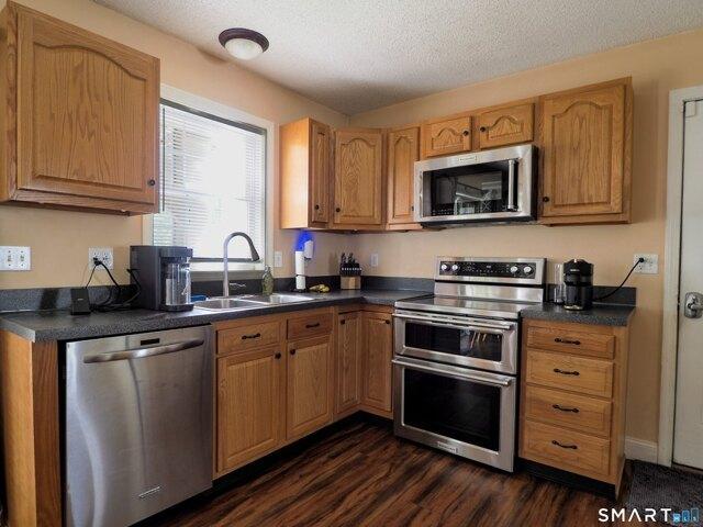 house with 3 bedroom, Torrington CT DS104265953