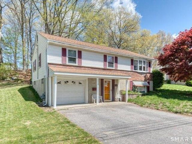 house with 3 bedroom, Torrington CT DS102725748