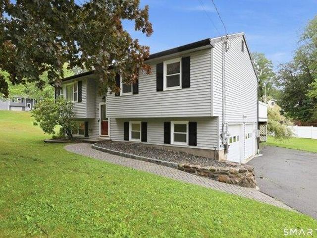 house with 3 bedroom, Torrington CT ES104188336
