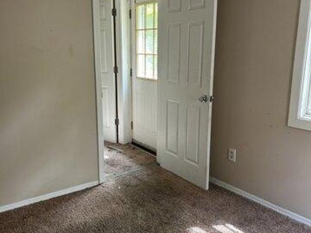house with 3 bedroom, Torrington CT ES104237701