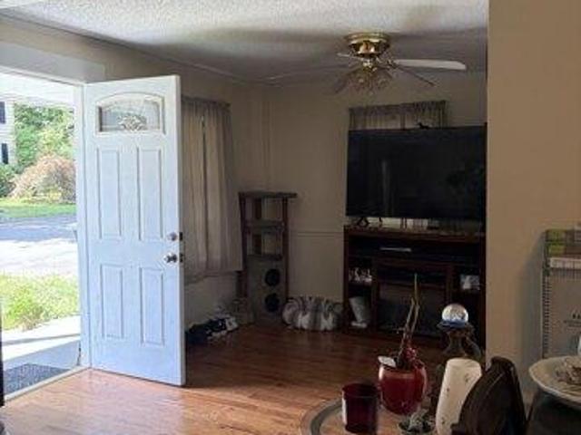 house with 3 bedroom, Torrington CT ES104851794