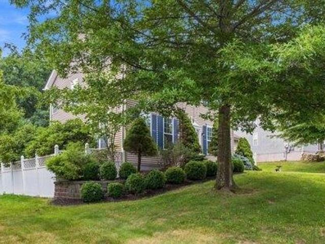 house with 3 bedroom, Torrington CT ES105127573