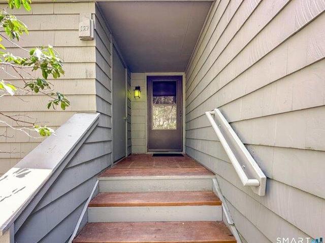 house with 3 bedroom, Torrington CT ES103160845