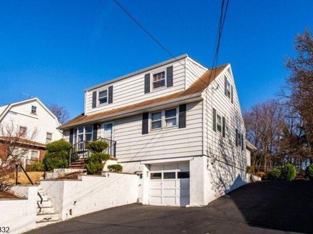 house with 3 bedroom, Totowa NJ DLS101706356