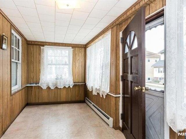 house with 3 bedroom, Totowa NJ ES104832294
