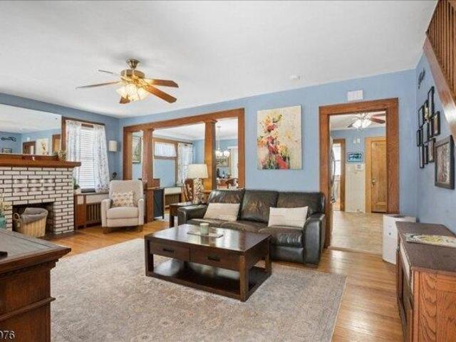house with 3 bedroom, Totowa NJ ES105157275