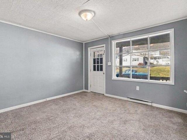 house with 3 bedroom, Tower City PA ES104906178