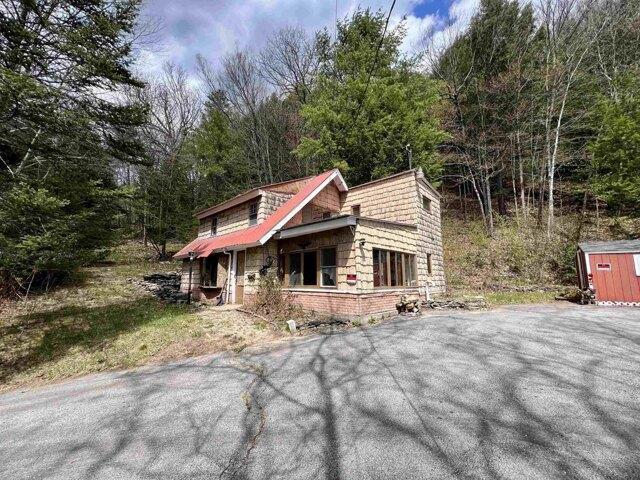 house with 3 bedroom, Townshend VT DS103224432