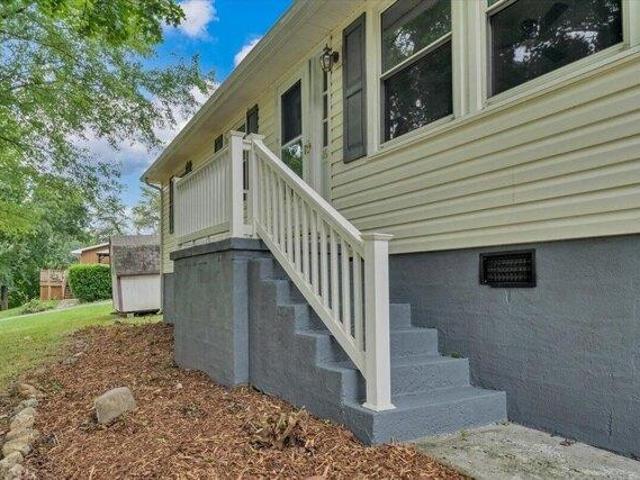 house with 3 bedroom, Troutville VA ES104907906