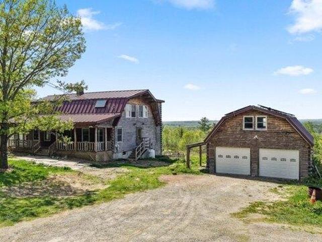 house with 3 bedroom, Troy ME DLS102593176