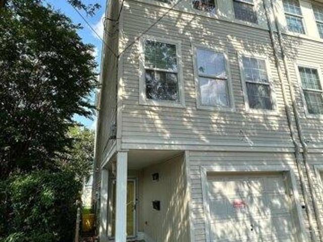 house with 3 bedroom, Trenton NJ DLS102561887