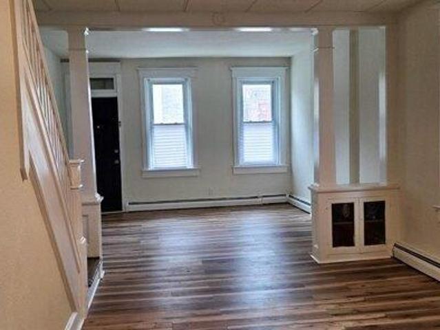 house with 3 bedroom, Trenton NJ DS102315637
