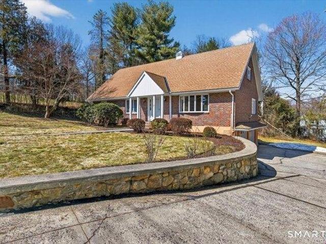 house with 3 bedroom, Trumbull CT DLS101631073