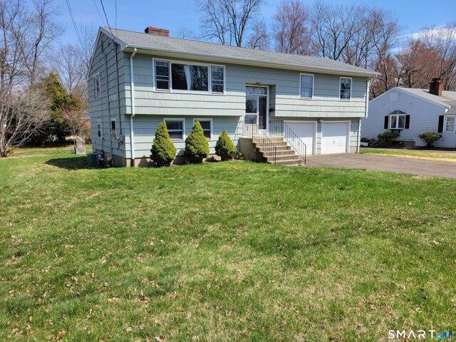 house with 3 bedroom, Trumbull CT DLS102281837