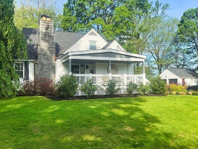house with 3 bedroom, Trumbull CT DS102315380