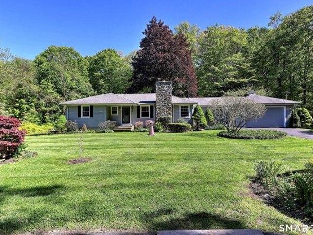 house with 3 bedroom, Trumbull CT DS102826790