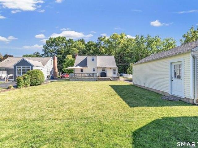house with 3 bedroom, Trumbull CT DS104153716