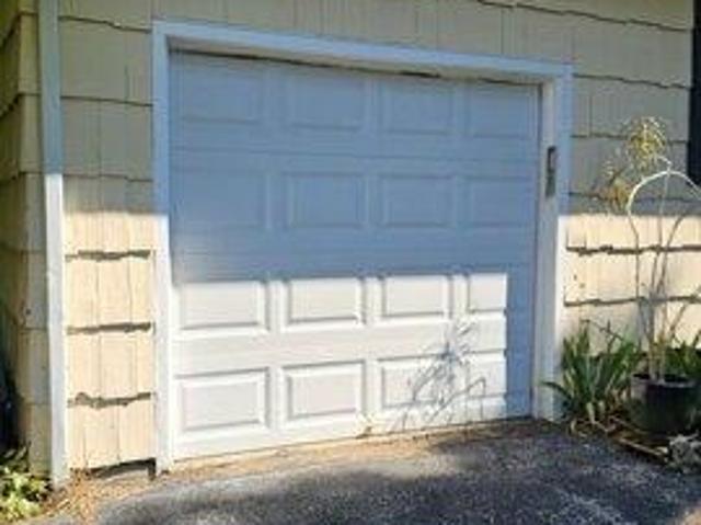 house with 3 bedroom, Trumbull CT ES105172028