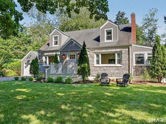 house with 3 bedroom, Trumbull CT ES105207907