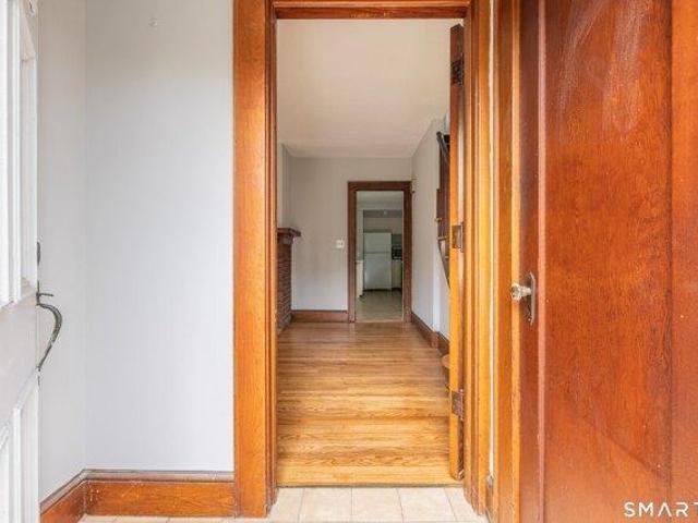 house with 3 bedroom, Trumbull CT ES105233778