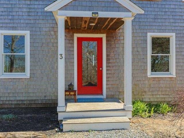 house with 3 bedroom, Truro MA ES103223510