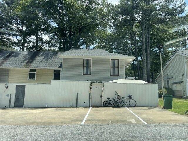 house with 3 bedroom, Tucker GA DLS91667096