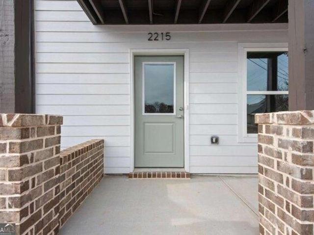 house with 3 bedroom, Tucker GA DLS93401400