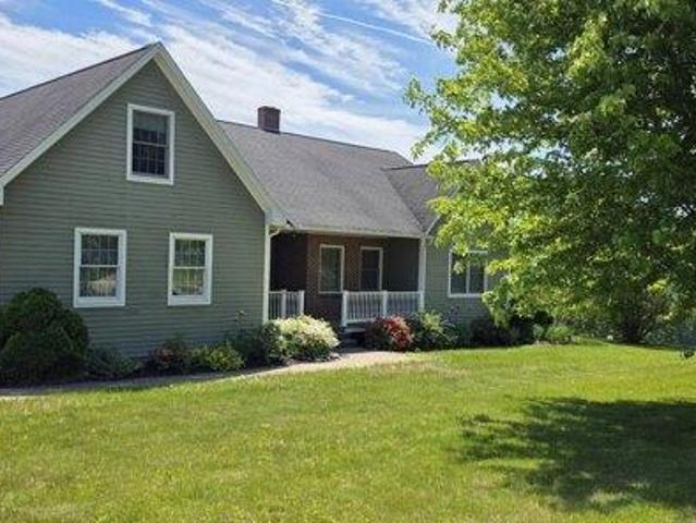 house with 3 bedroom, Turner ME DS103498824