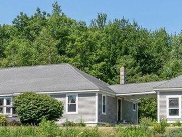 house with 3 bedroom, Turner ME DS103969298