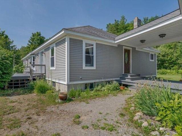 house with 3 bedroom, Turner ME ES104834257