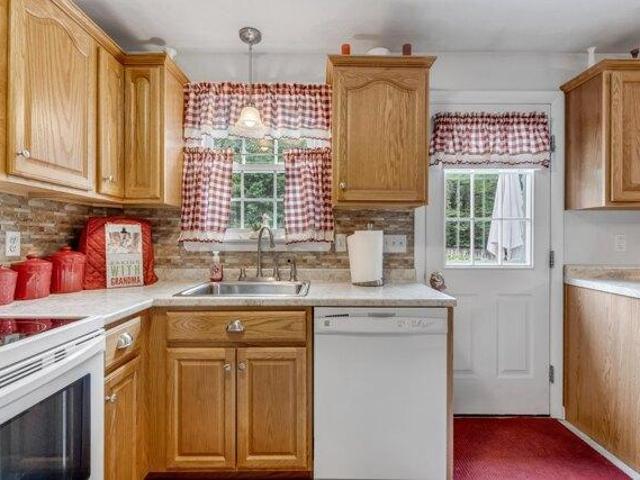 house with 3 bedroom, Turner ME ES105532665
